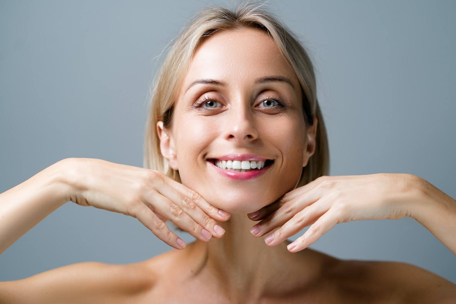 Everything You Need to Know About Microdermabrasion and Your Skin ...